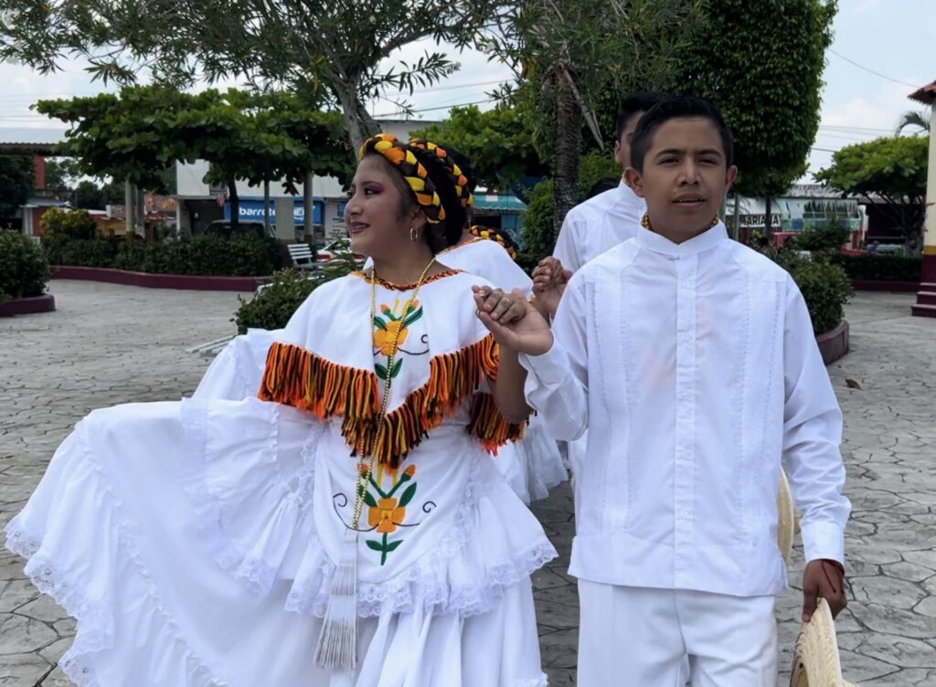 Grupo folclórico infantil ‘Flor de Maíz’ de Hidalgotitlán se presentará ...